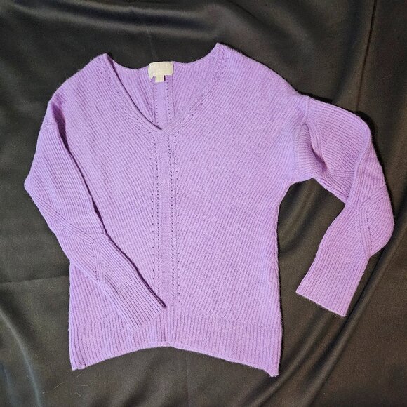 Pure Collection | Sweaters | Pure Collection Cashmere Soft Lilac V Neck ...